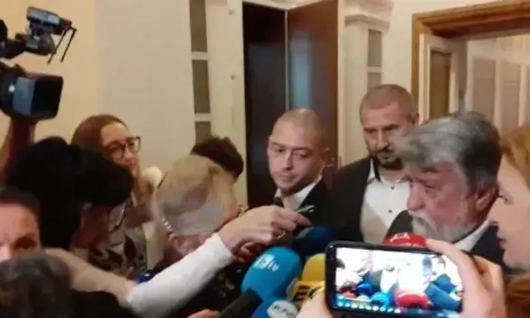 Изявление на Вежди Рашидов в кулоарите на НС-21.10.2022 ᐉ Новини ...