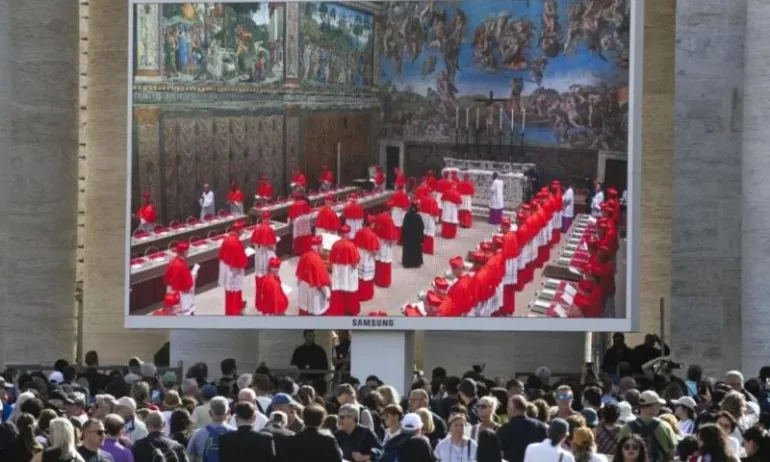 Ден втори Конклавът избира новия папа ᐉ Новини Tribune Bg